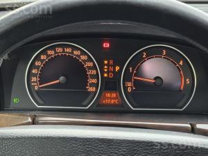 Blue BMW 730 2003 in Riga, with an engine capacity of 3.00 L and mileage of 375 thousand km for 2190 €, photo 14 on AUTOMOTO.COM.LV