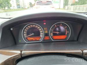 Blue BMW 730 2003 in Riga, with an engine capacity of 3.00 L and mileage of 375 thousand km for 2190 €, photo 15 on AUTOMOTO.COM.LV