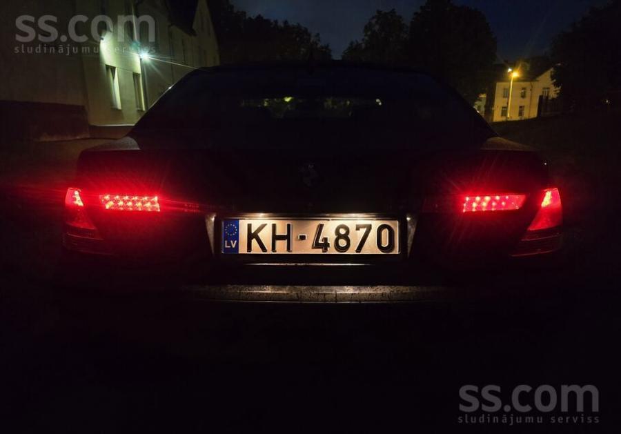 Blue BMW 730 2003 in Riga, with an engine capacity of 3.00 L and mileage of 375 thousand km for 2190 €, photo 17 on AUTOMOTO.COM.LV