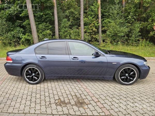 Zils BMW 730 2003 Rīga, ar dzinēja tilpumu 3.00 L un nobraukumu 290 tūkst. km par 3500 €, foto 6 vietnē AUTOMOTO.COM.LV
