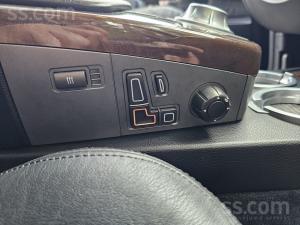 Zils BMW 730 2003 Rīga, ar dzinēja tilpumu 3.00 L un nobraukumu 290 tūkst. km par 3500 €, foto 15 vietnē AUTOMOTO.COM.LV