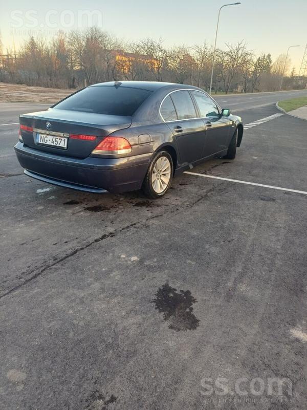 Blue BMW 730 2004 in Madona, with an engine capacity of 3.00 L and mileage of 323 thousand km for 3000 €, photo 3 on AUTOMOTO.COM.LV