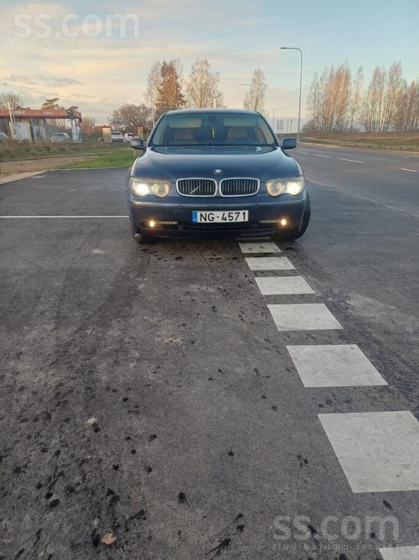 Blue BMW 730 2004 in Madona, with an engine capacity of 3.00 L and mileage of 323 thousand km for 3000 €, photo 4 on AUTOMOTO.COM.LV