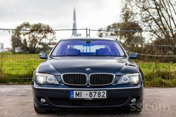 Zils BMW 730 2004 Rīga, ar dzinēja tilpumu 3.00 L un nobraukumu 419 tūkst. km par 4990 €, foto 4 vietnē AUTOMOTO.COM.LV