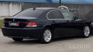 Blue BMW 730 2005 in Liepaja, with an engine capacity of 3.00 L and mileage of 320 thousand km for 13000 €, photo 4 on AUTOMOTO.COM.LV