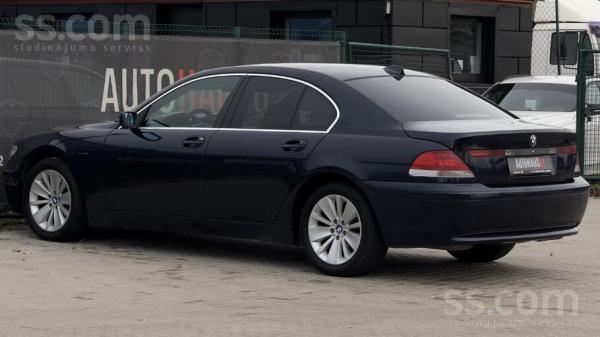 Blue BMW 730 2005 in Liepaja, with an engine capacity of 3.00 L and mileage of 320 thousand km for 13000 €, photo 6 on AUTOMOTO.COM.LV