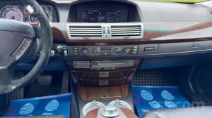 Blue BMW 730 2005 in Liepaja, with an engine capacity of 3.00 L and mileage of 322 thousand km for 5050 €, photo 13 on AUTOMOTO.COM.LV