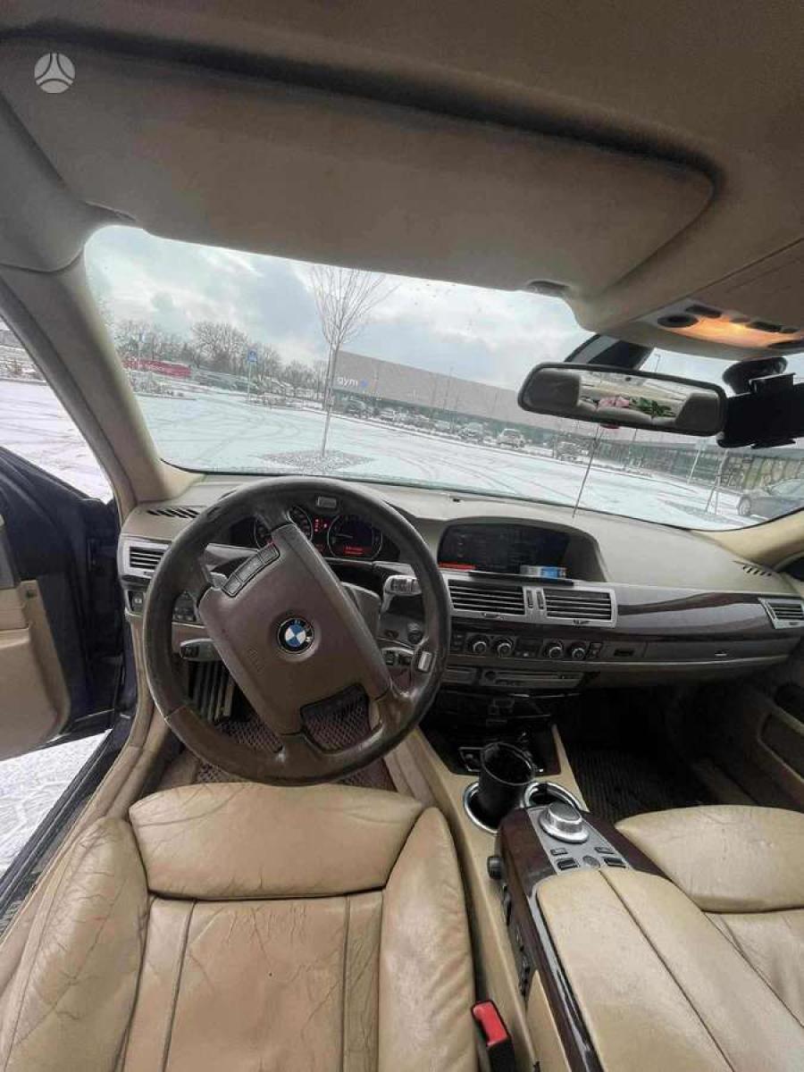 Blue BMW 730 2005 in Panevezys, with an engine capacity of 2.99 L and mileage of 300 thousand km for 3200 €, photo 5 on AUTOMOTO.COM.LV