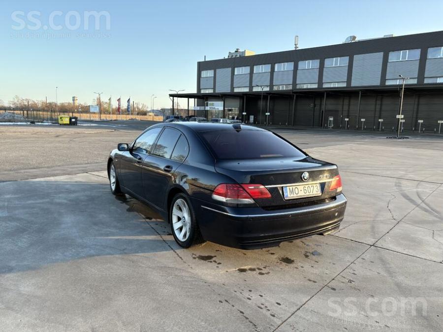 Zils BMW 730 2005 Liepāja, ar dzinēja tilpumu 3.00 L un nobraukumu 356 tūkst. km par 2150 €, foto 5 vietnē AUTOMOTO.COM.LV