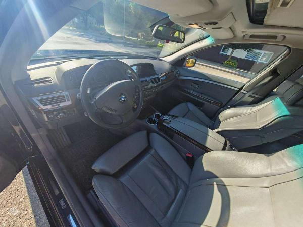 BMW 730 2005 Tauragė vietnē Zils BMW 730 2005 Tauragė, ar dzinēja tilpumu 3.00 L un nobraukumu 342 tūkst. km par 3700 €, foto 6 vietnē AUTOMOTO.COM.LV