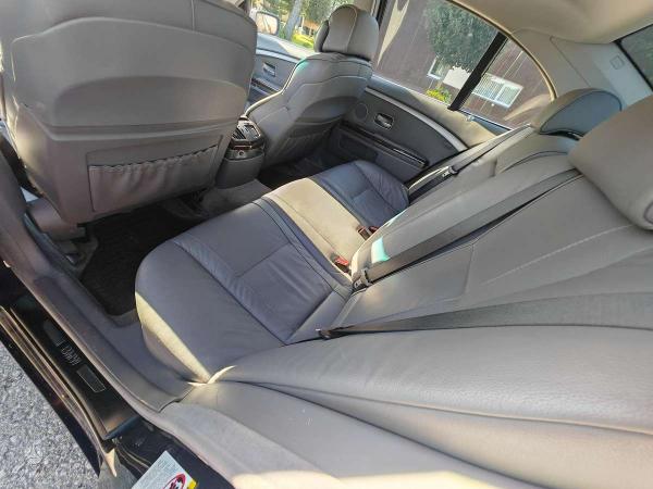 BMW 730 2005 Tauragė vietnē Zils BMW 730 2005 Tauragė, ar dzinēja tilpumu 3.00 L un nobraukumu 342 tūkst. km par 3700 €, foto 7 vietnē AUTOMOTO.COM.LV