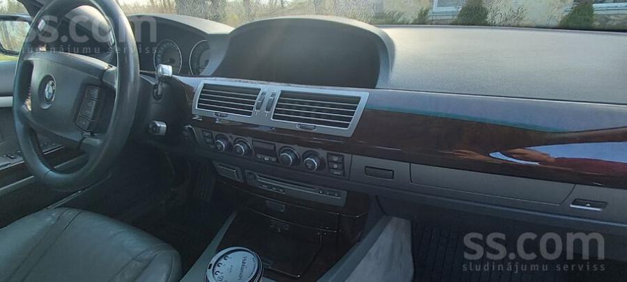 Blue BMW 730 2005 in Bauska, with an engine capacity of 3.00 L and mileage of 273 thousand km for 4700 €, photo 9 on AUTOMOTO.COM.LV