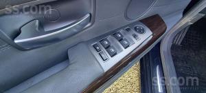 Blue BMW 730 2005 in Bauska, with an engine capacity of 3.00 L and mileage of 273 thousand km for 4700 €, photo 14 on AUTOMOTO.COM.LV