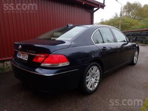 Blue BMW 730 2006 in Liepaja, with an engine capacity of 3.00 L and mileage of 387 thousand km for 4950 €, photo 2 on AUTOMOTO.COM.LV