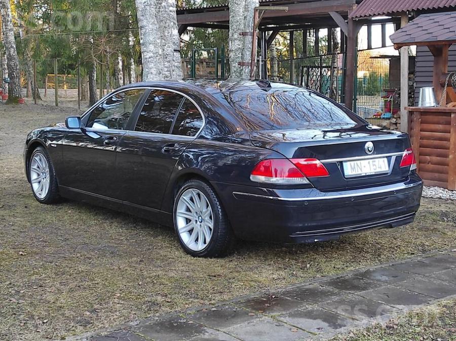 Blue BMW 730 2006 in Riga, with an engine capacity of 3.00 L and mileage of 288 thousand km for 7500 €, photo 1 on AUTOMOTO.COM.LV