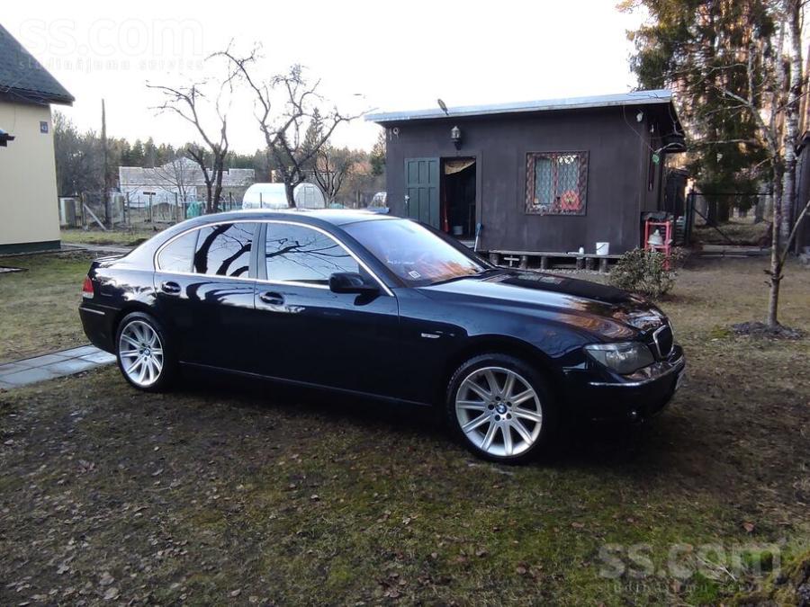 Blue BMW 730 2006 in Riga, with an engine capacity of 3.00 L and mileage of 288 thousand km for 7500 €, photo 3 on AUTOMOTO.COM.LV