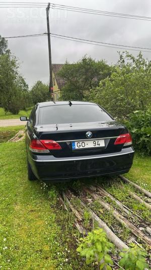 Zils BMW 730 2006 Balvi, ar dzinēja tilpumu 3.00 L un nobraukumu 345 tūkst. km par 5800 €, foto 3 vietnē AUTOMOTO.COM.LV