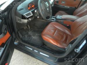 Zils BMW 730 2006 Ogre, ar dzinēja tilpumu 3.00 L un nobraukumu 512 tūkst. km par 4699 €, foto 22 vietnē AUTOMOTO.COM.LV