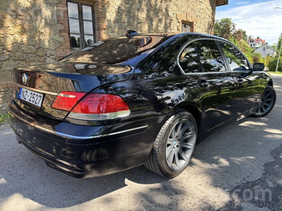 Blue BMW 730 2006 in Bauska, with an engine capacity of 3.00 L and mileage of 316 thousand km for 4000 €, photo 3 on AUTOMOTO.COM.LV