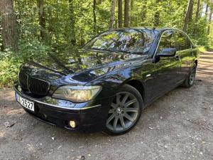 Blue BMW 730 2006 in Bauska, with an engine capacity of 3.00 L and mileage of 316 thousand km for 4000 €, photo 6 on AUTOMOTO.COM.LV