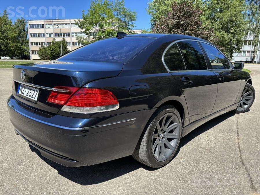 Blue BMW 730 2006 in Bauska, with an engine capacity of 3.00 L and mileage of 316 thousand km for 4000 €, photo 11 on AUTOMOTO.COM.LV