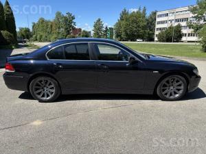 Blue BMW 730 2006 in Bauska, with an engine capacity of 3.00 L and mileage of 316 thousand km for 4000 €, photo 14 on AUTOMOTO.COM.LV