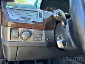 Blue BMW 730 2006 in Bauska, with an engine capacity of 3.00 L and mileage of 316 thousand km for 4000 €, photo 23 on AUTOMOTO.COM.LV