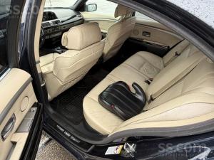 Zils BMW 730 2006 Rīga, ar dzinēja tilpumu 3.00 L un nobraukumu 360 tūkst. km par 5250 €, foto 8 vietnē AUTOMOTO.COM.LV
