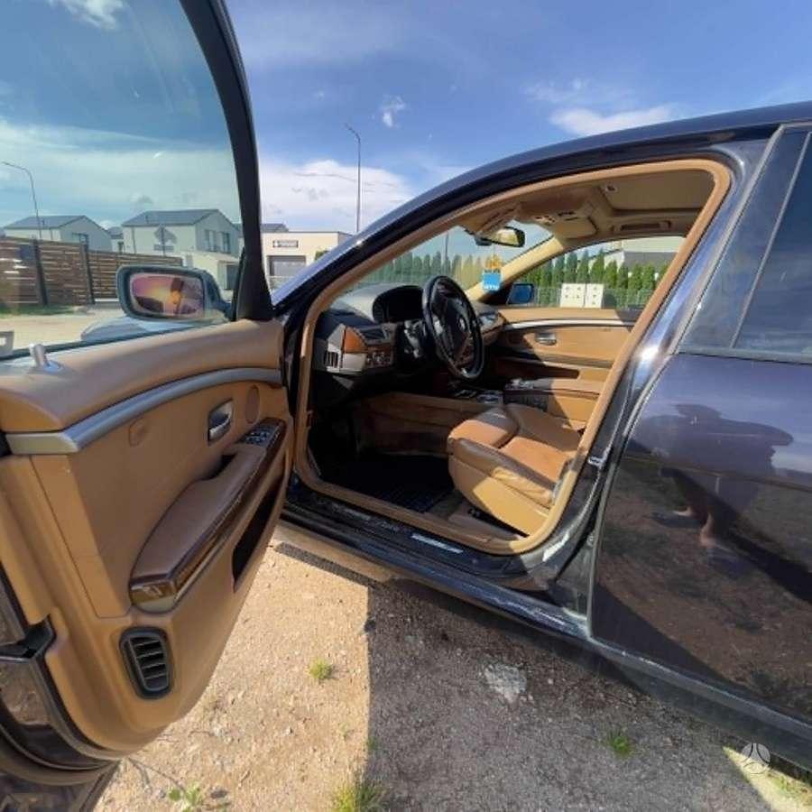 Zils BMW 730 2006 Kauņa, ar dzinēja tilpumu 0.00 L un nobraukumu 400 tūkst. km par 2700 €, foto 18 vietnē AUTOMOTO.COM.LV
