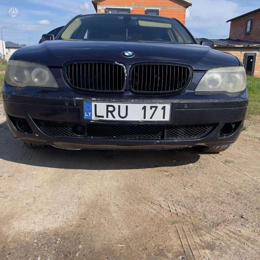 Blue BMW 730 2006 in Kaunas, with an engine capacity of 0.00 L and mileage of 400 thousand km for 2700 €, photo 24 on AUTOMOTO.COM.LV