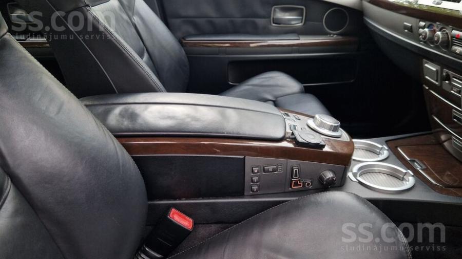 Zils BMW 730 2007 Jelgava, ar dzinēja tilpumu 3.00 L un nobraukumu 0 tūkst. km par 2790 €, foto 19 vietnē AUTOMOTO.COM.LV