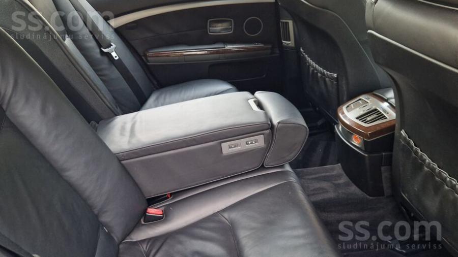 Zils BMW 730 2007 Jelgava, ar dzinēja tilpumu 3.00 L un nobraukumu 0 tūkst. km par 2790 €, foto 22 vietnē AUTOMOTO.COM.LV