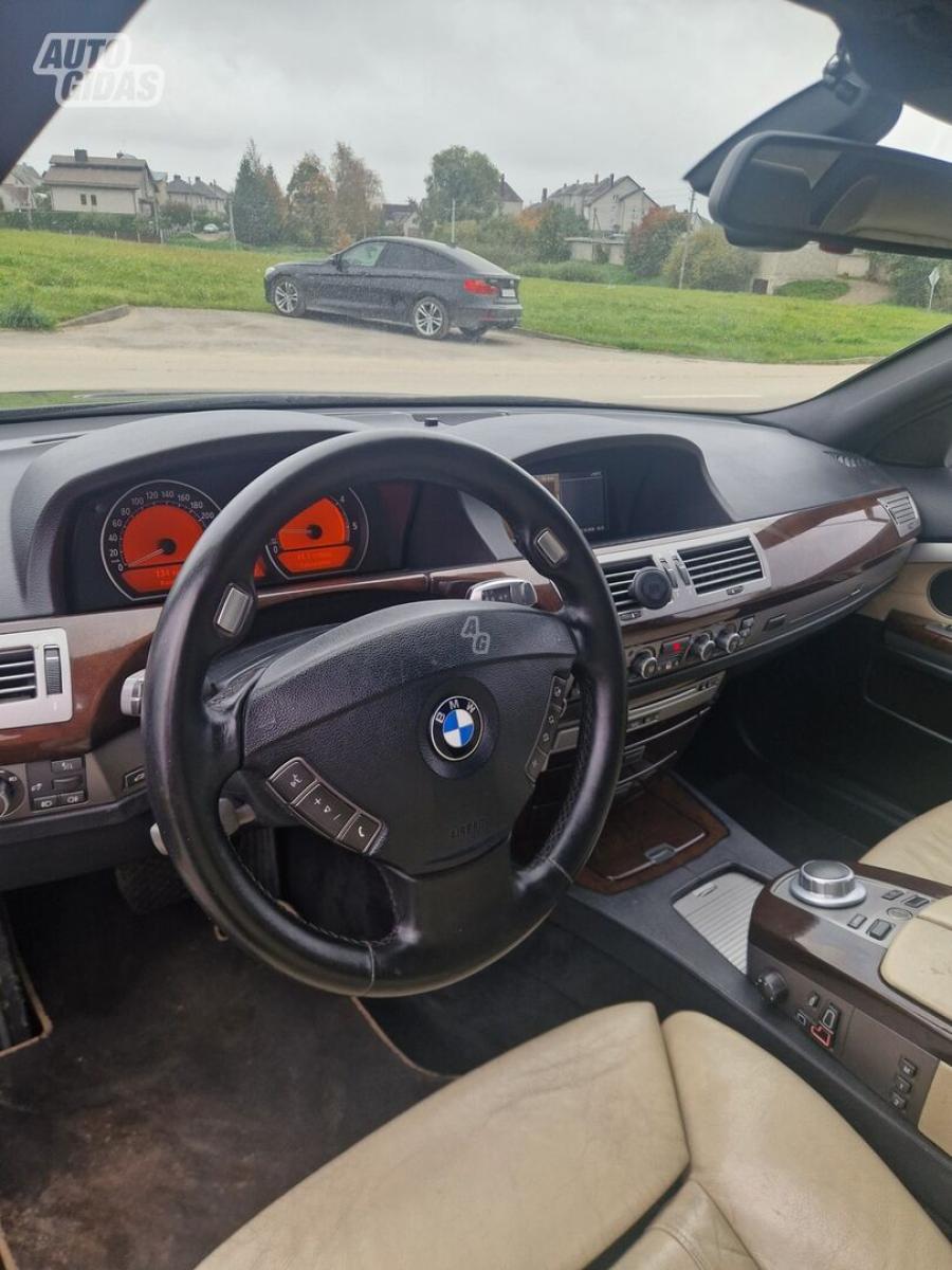 Zils BMW 730 2007 Telšiai, ar dzinēja tilpumu 3.00 L un nobraukumu 390 tūkst. km par 2500 €, foto 7 vietnē AUTOMOTO.COM.LV