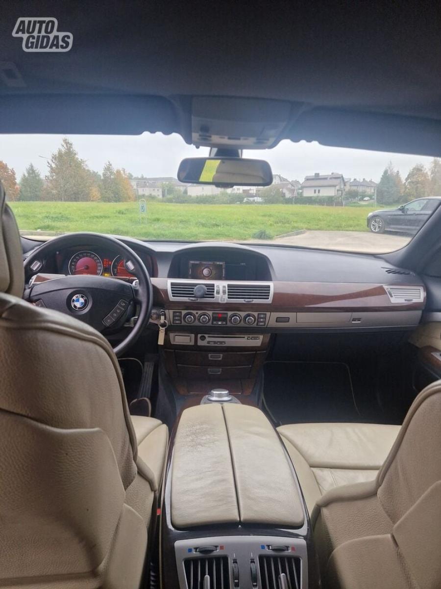 Zils BMW 730 2007 Telšiai, ar dzinēja tilpumu 3.00 L un nobraukumu 390 tūkst. km par 2500 €, foto 9 vietnē AUTOMOTO.COM.LV