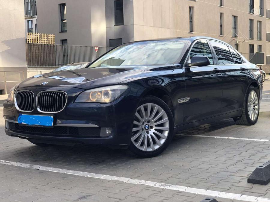 Blue BMW 730 2010 in Vilnius, with an engine capacity of 3.00 L and mileage of 395 thousand km for 8400 €, photo 4 on AUTOMOTO.COM.LV