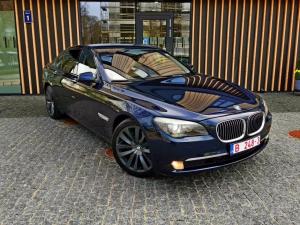 Blue BMW 730 2010 in Riga, with an engine capacity of 3.00 L and mileage of 371 thousand km for 10990 €, photo 3 on AUTOMOTO.COM.LV