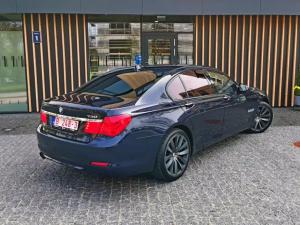 Blue BMW 730 2010 in Riga, with an engine capacity of 3.00 L and mileage of 371 thousand km for 10990 €, photo 4 on AUTOMOTO.COM.LV