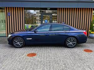 Blue BMW 730 2010 in Riga, with an engine capacity of 3.00 L and mileage of 371 thousand km for 10990 €, photo 8 on AUTOMOTO.COM.LV