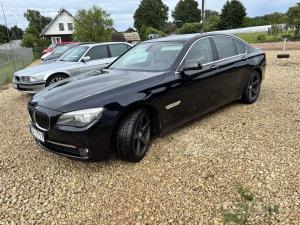 Zils BMW 730 2010 Rēzekne, ar dzinēja tilpumu 3.00 L un nobraukumu 279 tūkst. km par 8550 €, foto 4 vietnē AUTOMOTO.COM.LV