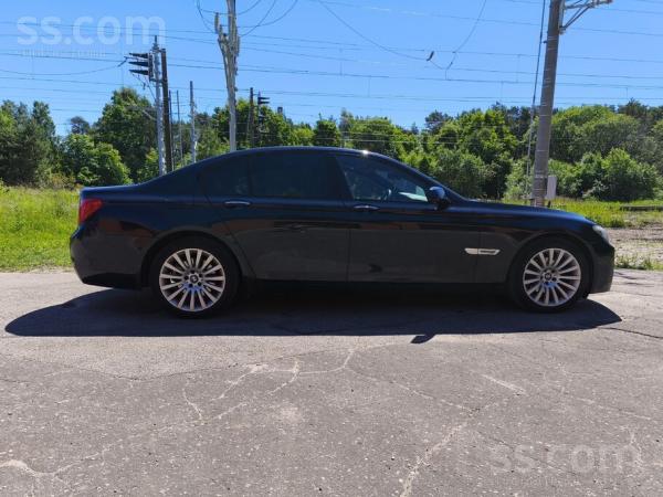 Zils BMW 730 2011 Jūrmala, ar dzinēja tilpumu 3.00 L un nobraukumu 280 tūkst. km par 7500 €, foto 3 vietnē AUTOMOTO.COM.LV