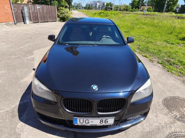 Zils BMW 730 2011 Jūrmala, ar dzinēja tilpumu 3.00 L un nobraukumu 280 tūkst. km par 7500 €, foto 7 vietnē AUTOMOTO.COM.LV