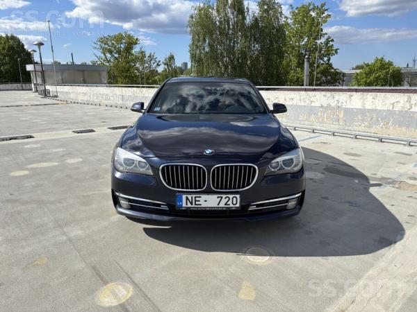 Zils BMW 730 2012 Rīga, ar dzinēja tilpumu 3.00 L un nobraukumu 396 tūkst. km par 10200 €, foto 2 vietnē AUTOMOTO.COM.LV