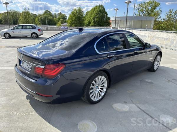 Zils BMW 730 2012 Rīga, ar dzinēja tilpumu 3.00 L un nobraukumu 396 tūkst. km par 10200 €, foto 6 vietnē AUTOMOTO.COM.LV