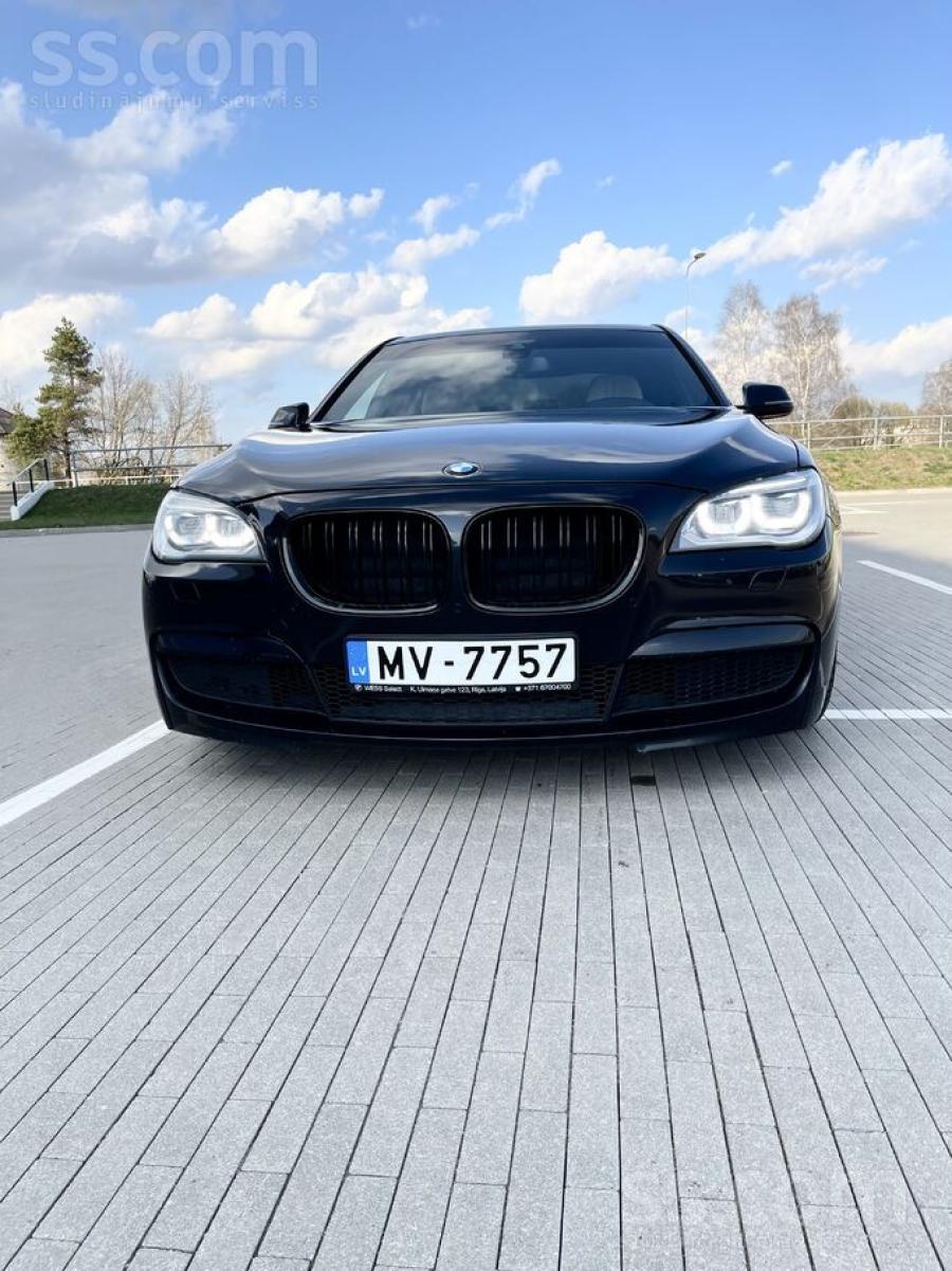 Zils BMW 730 2012 Rēzekne, ar dzinēja tilpumu 3.00 L un nobraukumu 0 tūkst. km par 13450 €, foto 4 vietnē AUTOMOTO.COM.LV