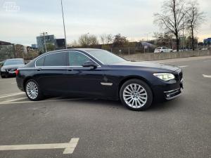 Blue BMW 730 2013 in Vilnius, with an engine capacity of 3.00 L and mileage of 180 thousand km for 15500 €, photo 4 on AUTOMOTO.COM.LV
