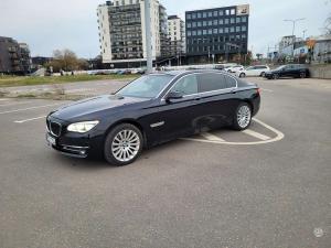 Синий БМВ 730 2013 в Вильнюс, объемом двигателя 2.99 л и пробегом 180 тыс. км за 12500 €, фото 3 на AUTOMOTO.COM.LV