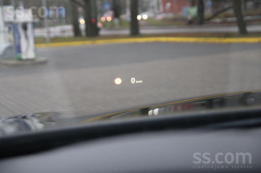 Blue BMW 730 2014 in Riga, with an engine capacity of 3.00 L and mileage of 0 thousand km for 13490 €, photo 34 on AUTOMOTO.COM.LV