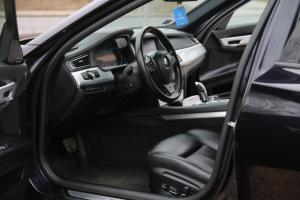 Blue BMW 730 2014 in Riga, with an engine capacity of 3.00 L and mileage of 245 thousand km for 16490 €, photo 11 on AUTOMOTO.COM.LV