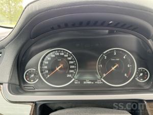 Zils BMW 730 2014 Liepāja, ar dzinēja tilpumu 3.00 L un nobraukumu 225 tūkst. km par 14999 €, foto 20 vietnē AUTOMOTO.COM.LV