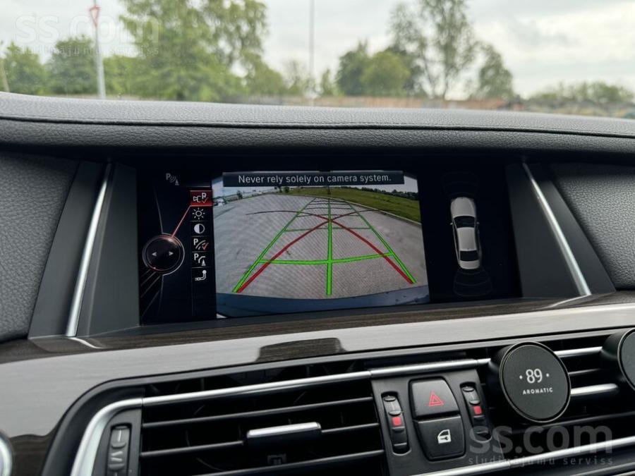 Zils BMW 730 2014 Liepāja, ar dzinēja tilpumu 3.00 L un nobraukumu 225 tūkst. km par 14999 €, foto 22 vietnē AUTOMOTO.COM.LV